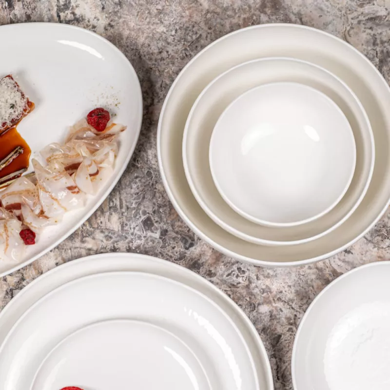 ECUME Assiette creuse en porcelaine D20.5 TABLE PASSION